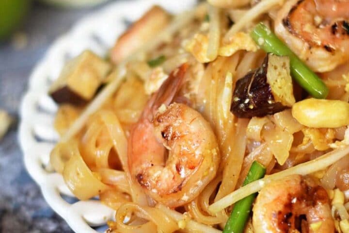 How to Cook Rice Noodles (in 4 Different Ways) - The Fork Bite