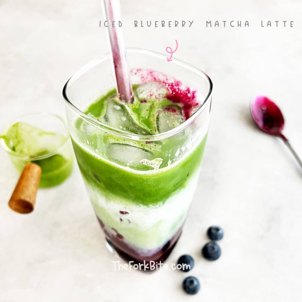 Blueberry Matcha Latte Recipe - The Fork Bite