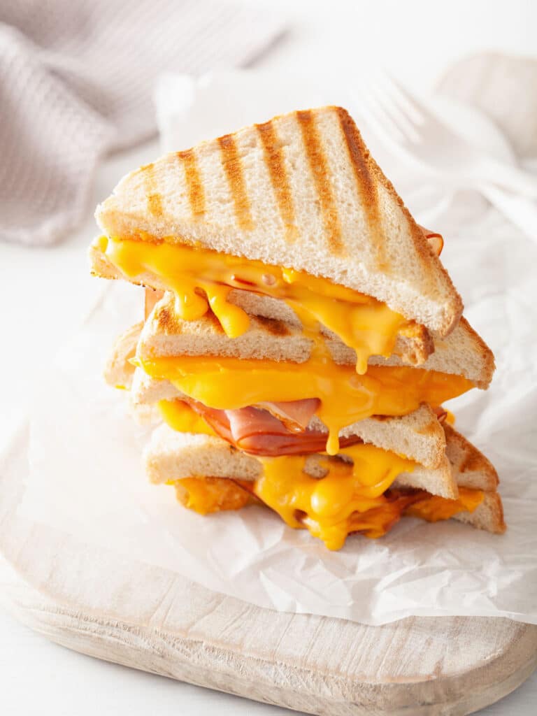 How to Make Grilled Cheese Without the Butter - The Fork Bite