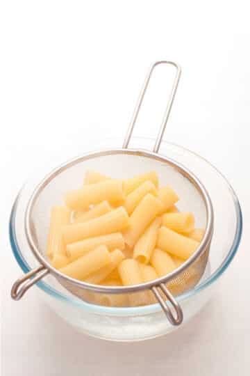 How to Cook Pasta Perfectly - The Fork Bite